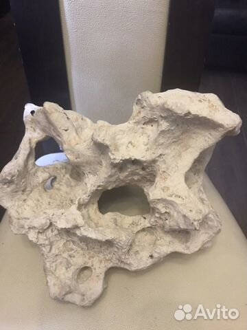 Новый белый камень в аквариум