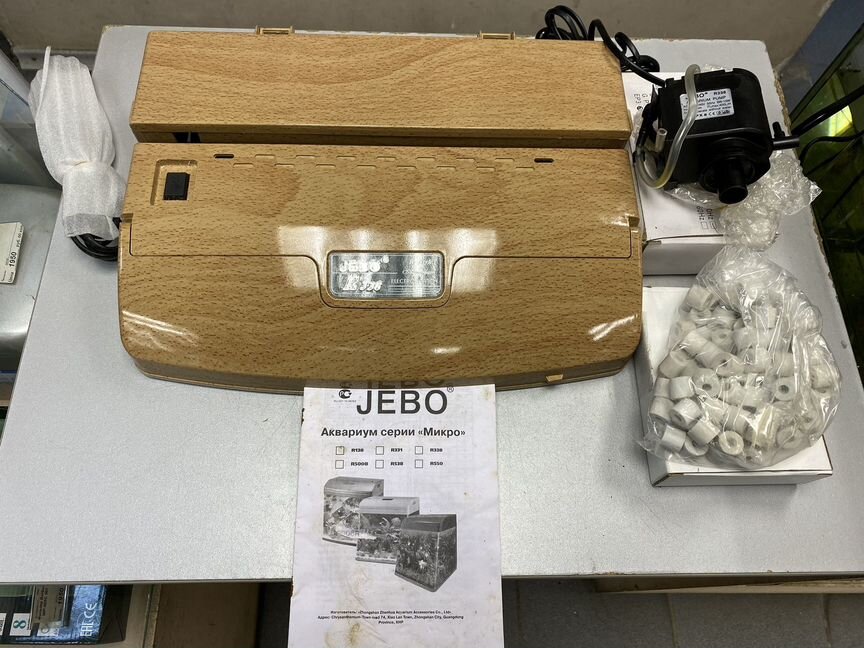 Крышка для акв jebo R331 с фильтром