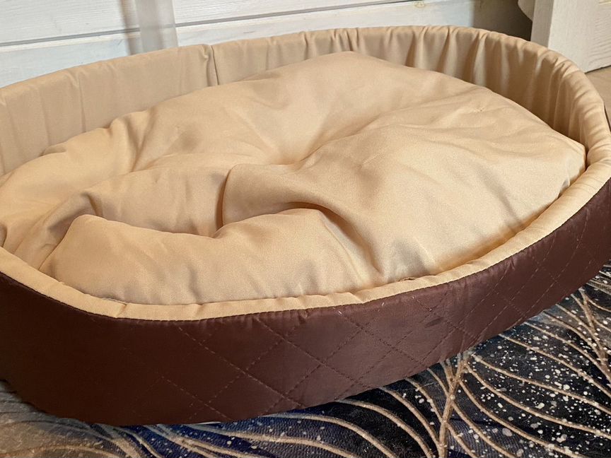 Лежанка для маленьких собак
