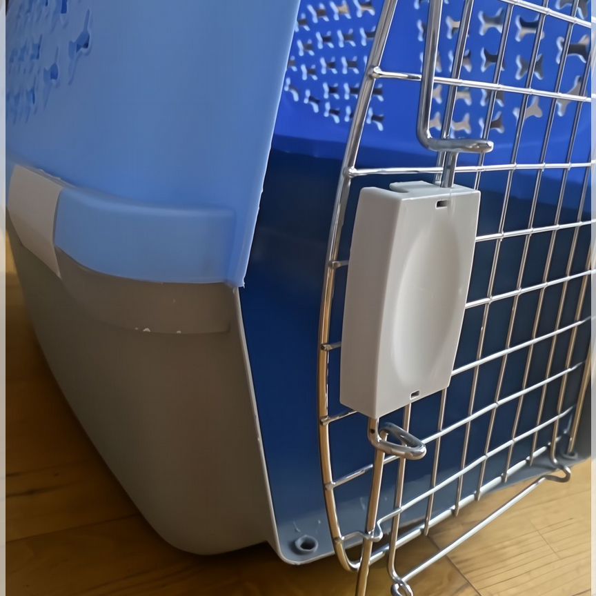 Переноска для собак и кошек