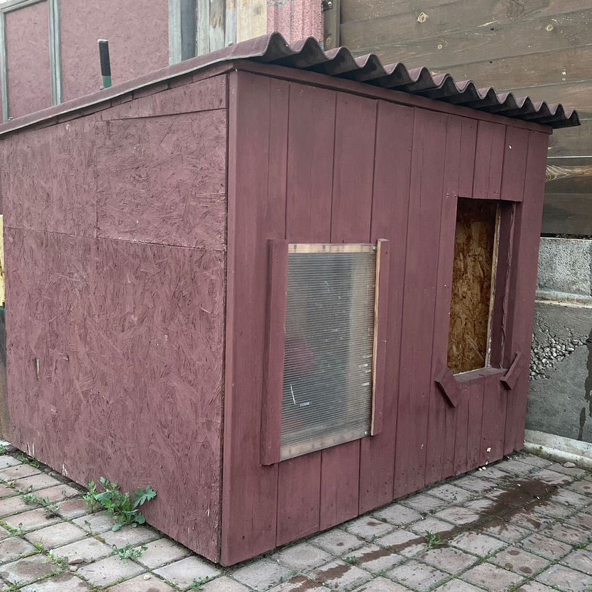 Будка для крупной собаки