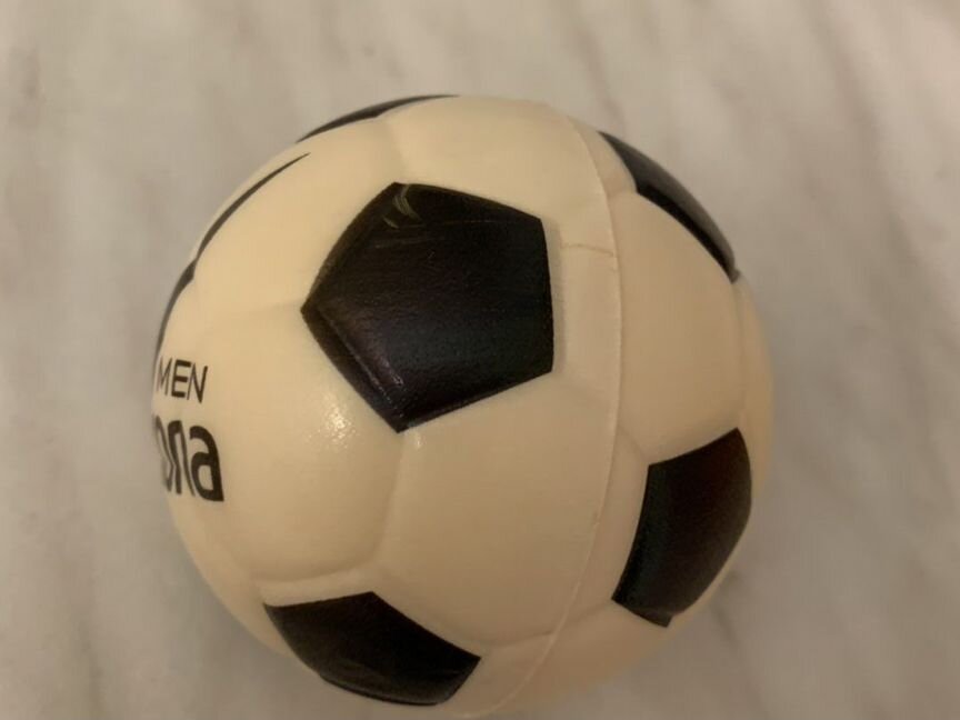 Резиновый мячик новый для игры/для животных