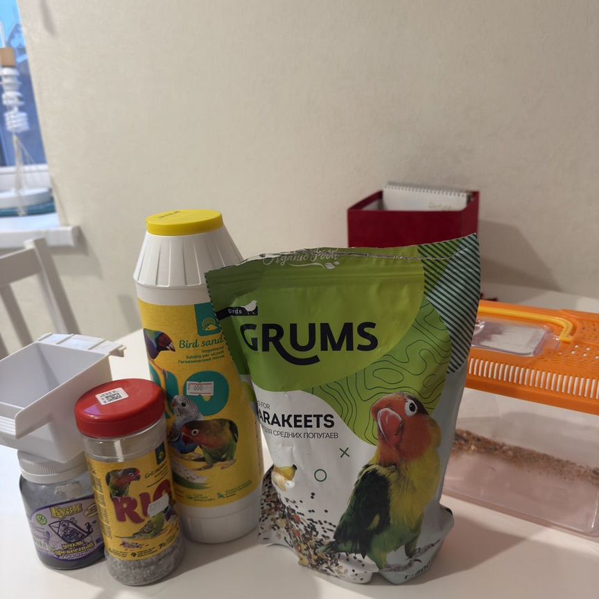 Для попугая