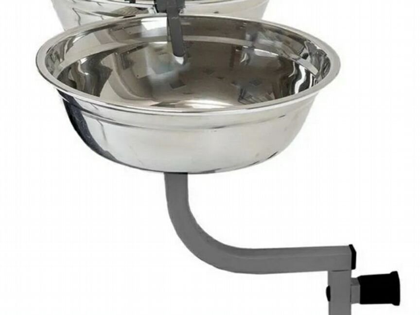 Кормушка настенная металлическая 2 х 1,5 л