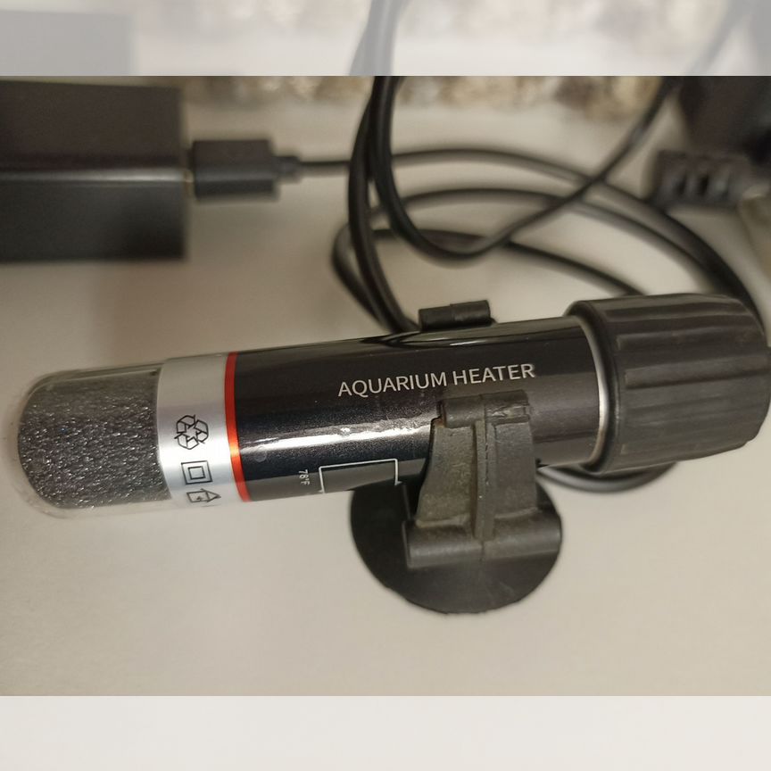 Фильтр и мини нагреватель для аквариума