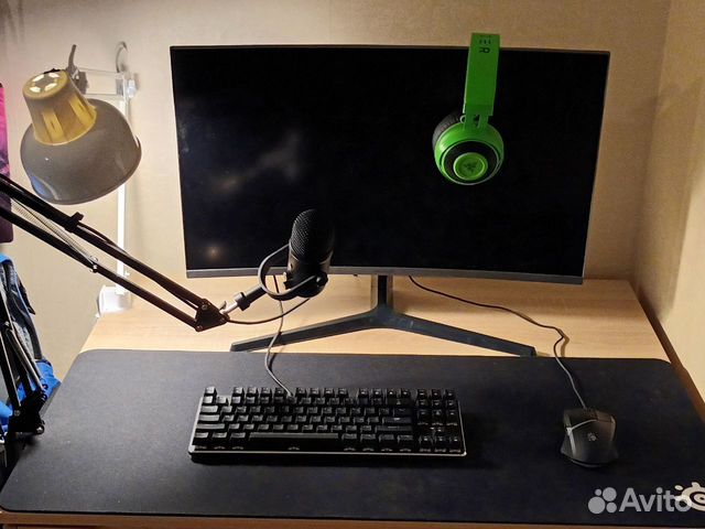 Изогнутый монитор Samsung C27JG5x 144Гц 2K купить в Перми | Электроника ...
