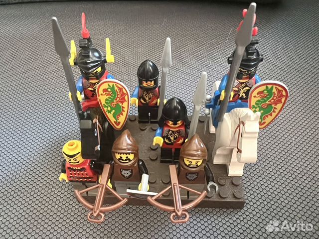 Минифигурки лего рыцари Lego Castle купить в Москве | Хобби и отдых | Авито