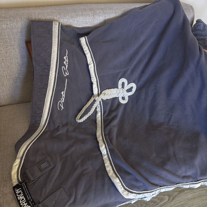 Флисовая попона eskadron