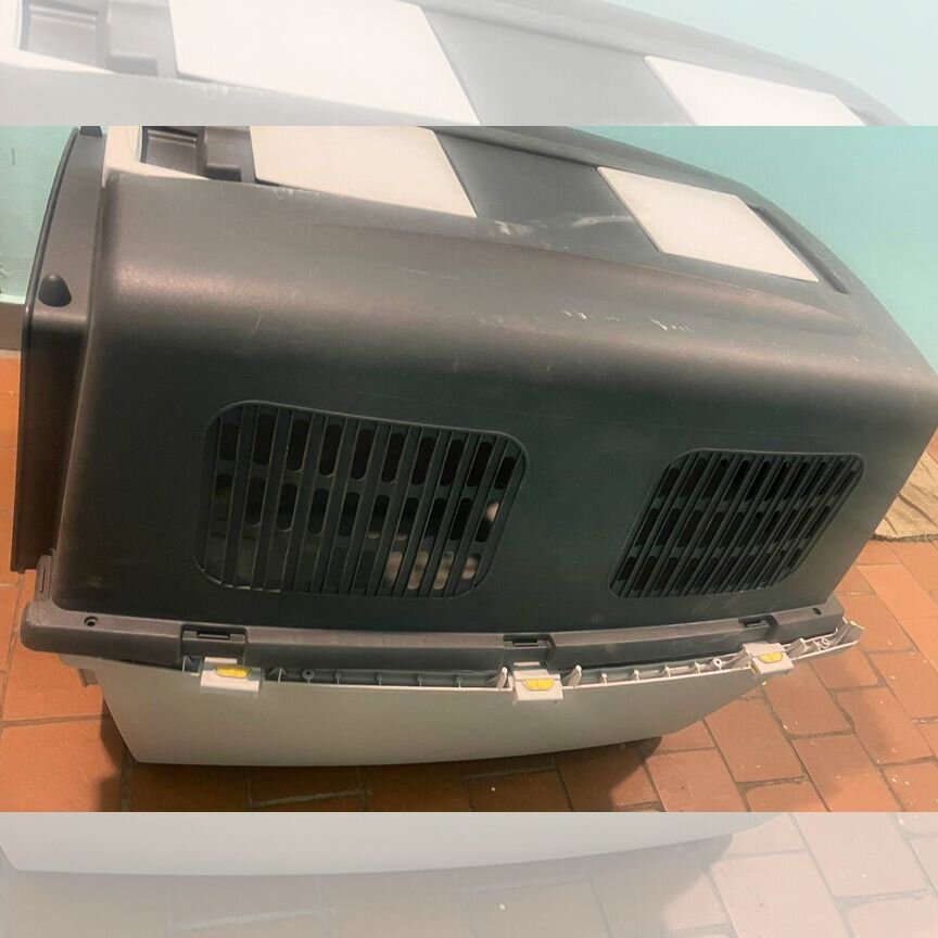 Переноска для средних собак