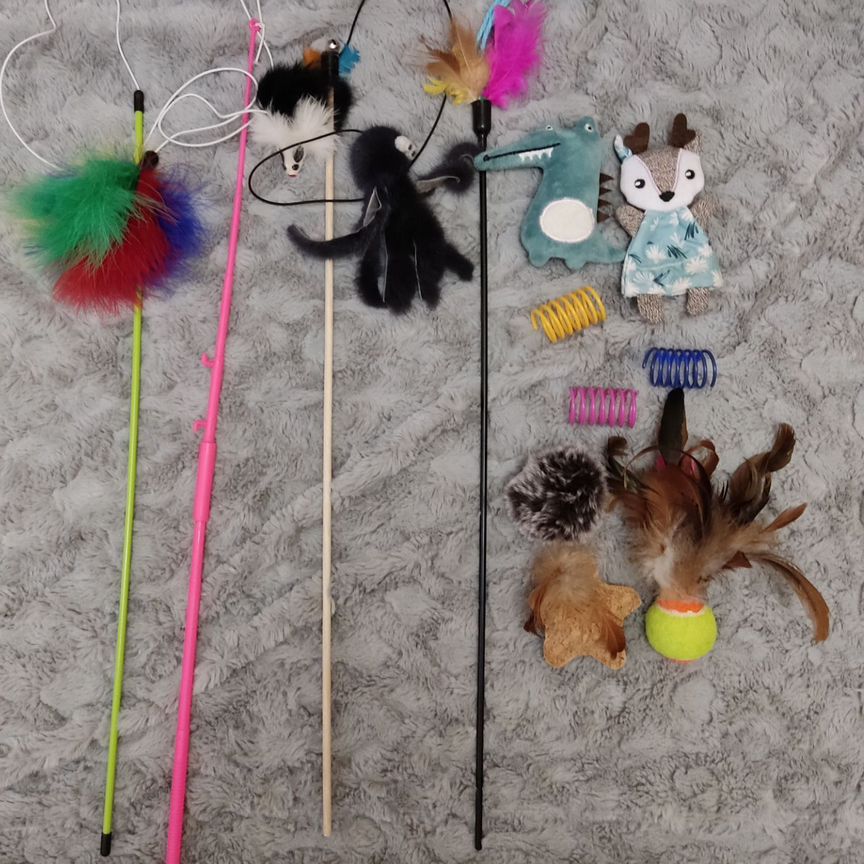 Игрушки для кошек