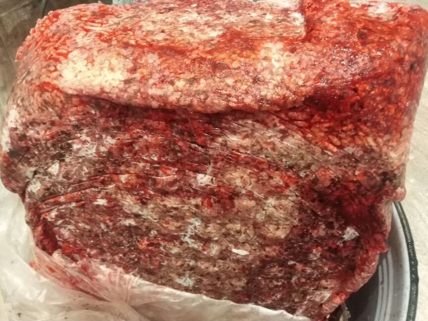 Мясо, фарш, (говядина) для животных