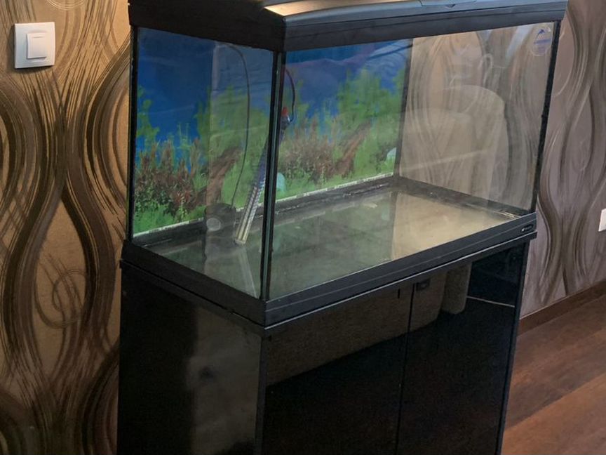 Аквариум с тумбой