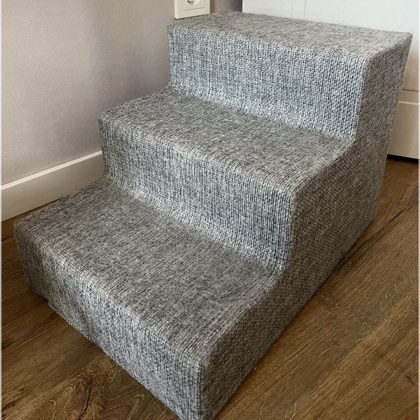 Лесенка для собак