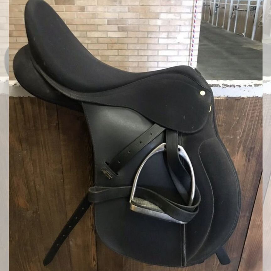 Седло для лошади wintec