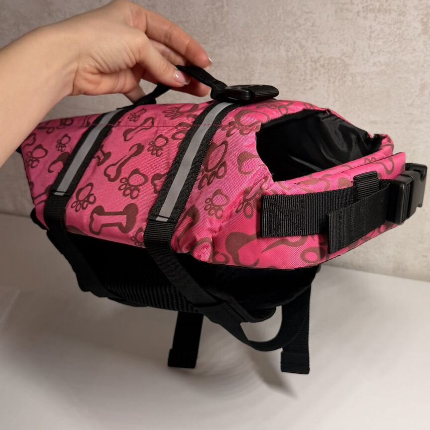 Спасательный жилет регулируемый для собак новый