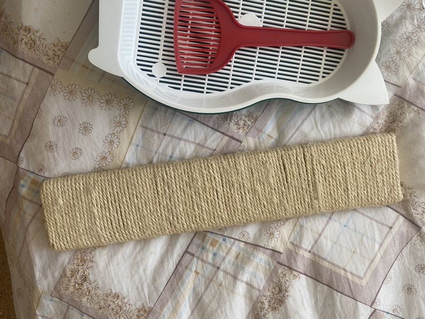 Лоток и когтеточка