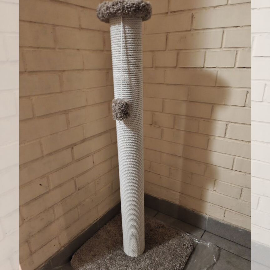 Когтеточка для кошек высокая