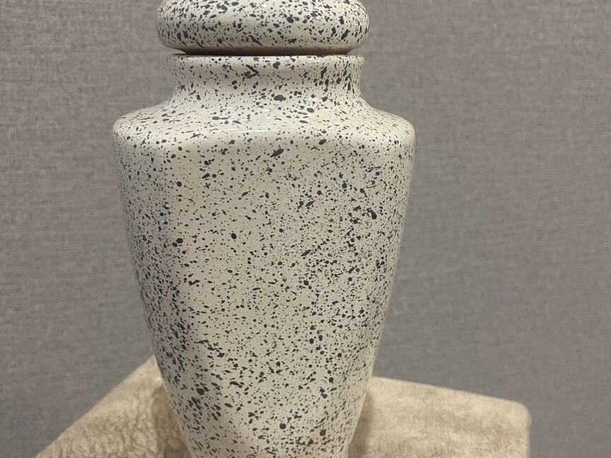 Урна для праха животного