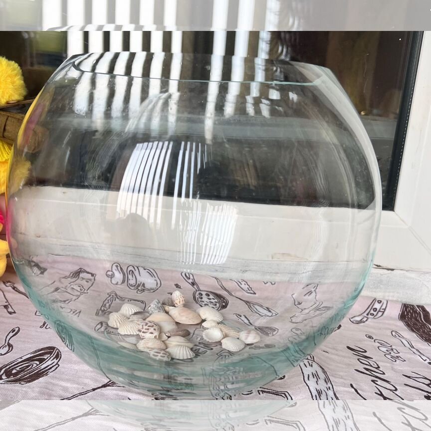 Аквариум для рыбок круглый