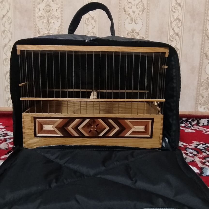 Клетка для птиц из дерева