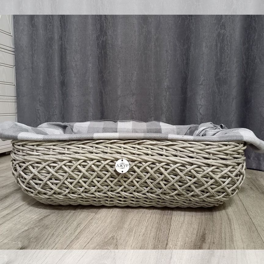 Лежанка плетёная из ротанга