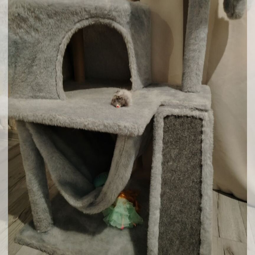 Домик для кошки с когтеточкой