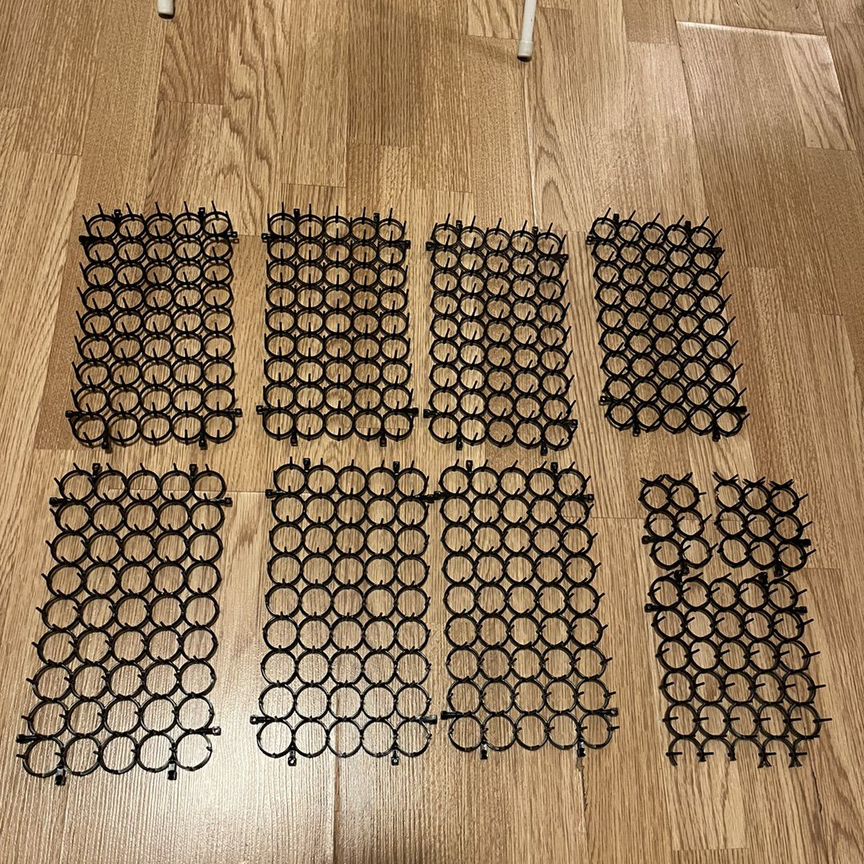 Отпугиватель с шипами