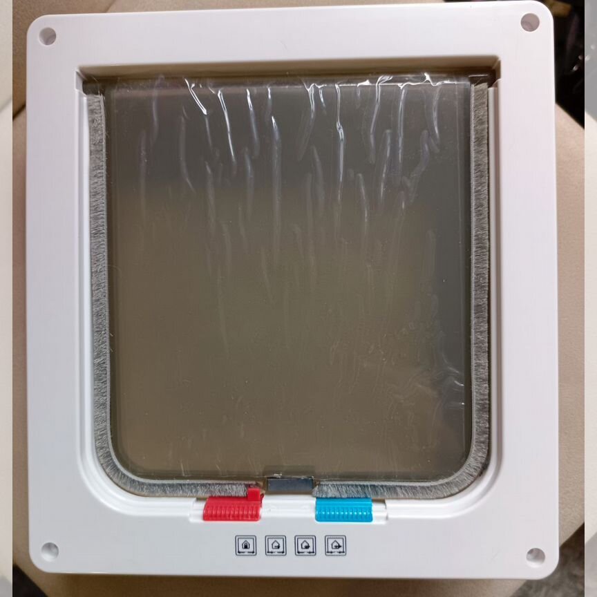 Дверца для животных