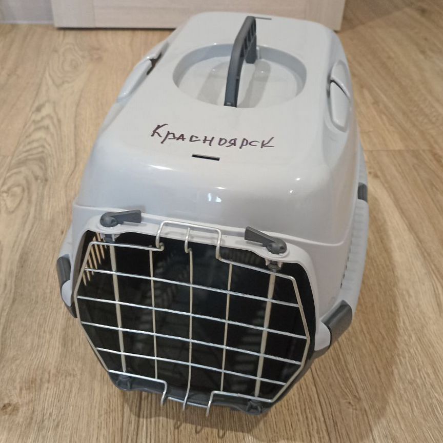 Переноска для животных пластиковая