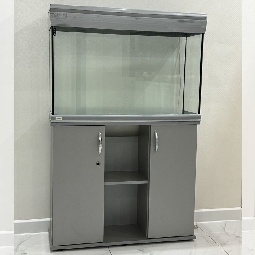 Аквариум с тумбой