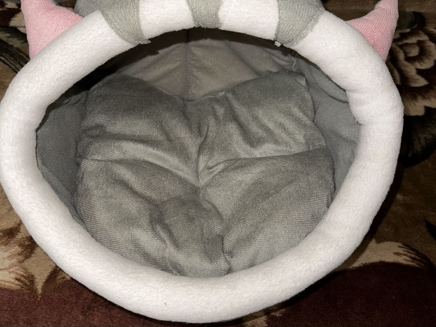 Кровать домик для кошки