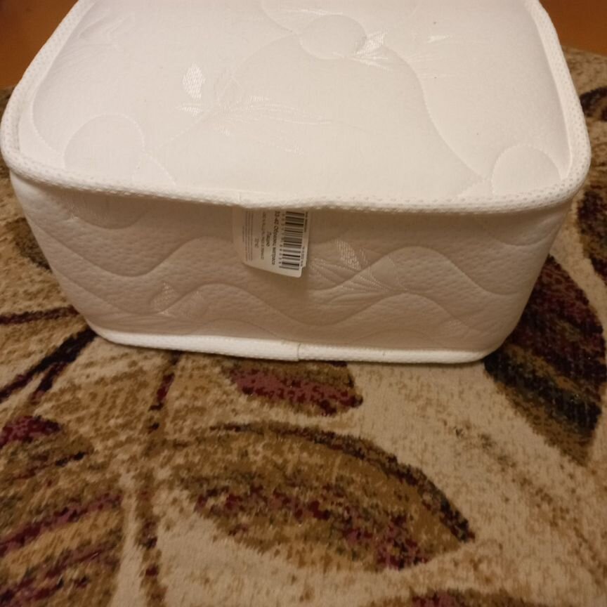 Лежанка для кошечки