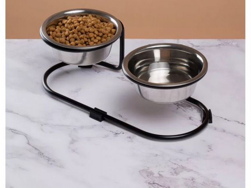 Миска на подставке