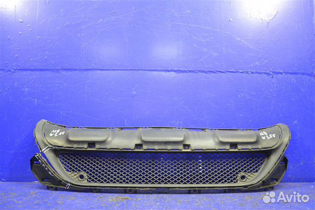 Решетка бампера передняя Mercedes Gla-Class X156 купить в Москве ...