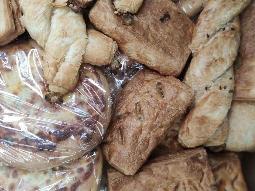 Булочки на корм животным