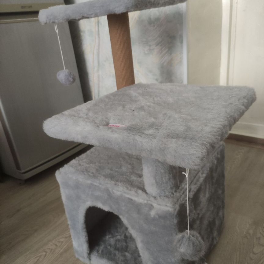 Когтеточка с домиком и лежанкой