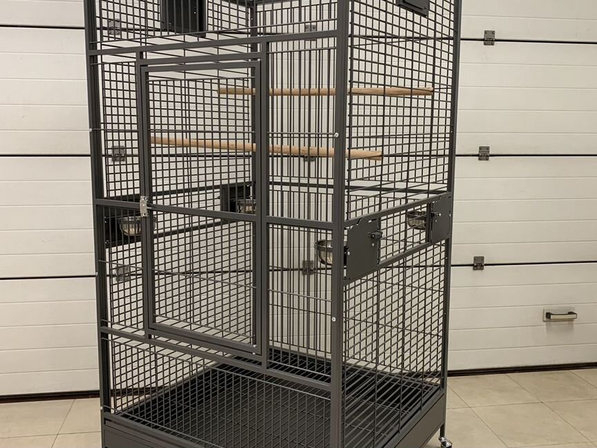 Клетка для среднего попугая