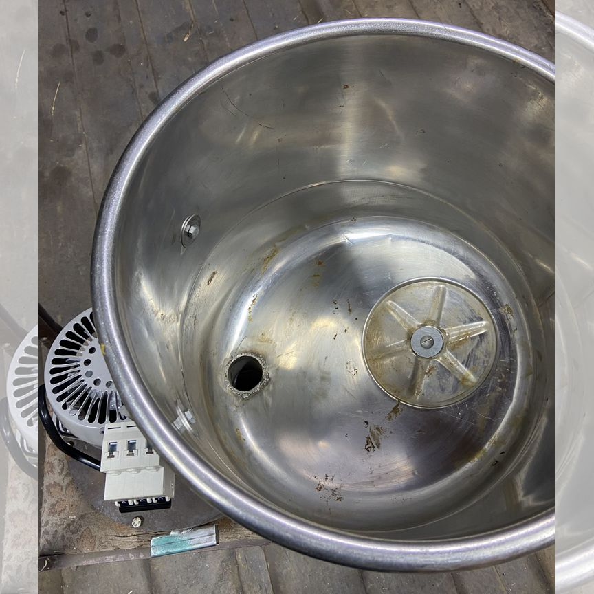 Дробилка зернодробилка