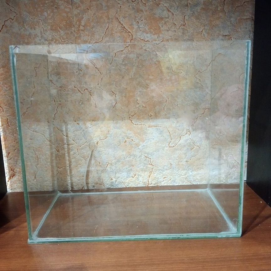 Аквариум 19*34*30см, на 15 литров