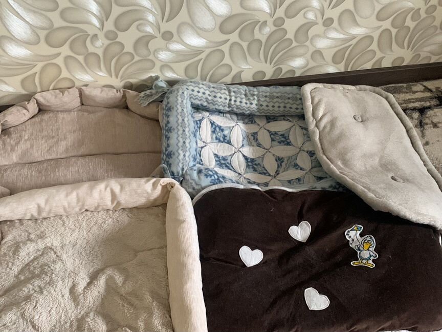 Лежанки и матрасики для мелких и средних животных