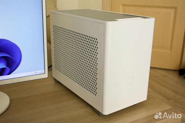 Компьютер в Mini Itx корпусе с Ryzen 5 5500 купить в Санкт Петербурге