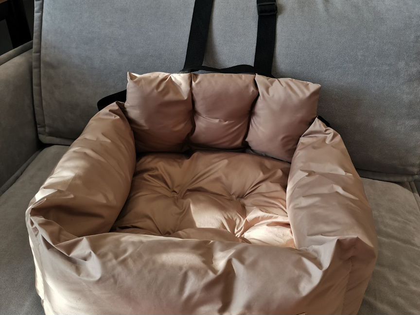 Автокресло-лежак для животных