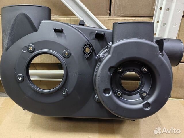 Крышка вариатора внутренняя BRP Maverick X3 420212 купить в Павловской ...