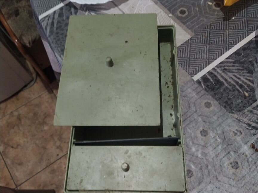 Кормушка для пчел, 750 граммов