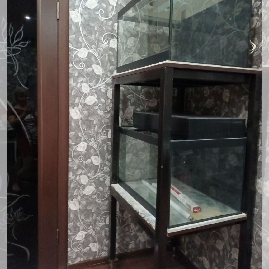 Два аквариума с тумбой по 120л