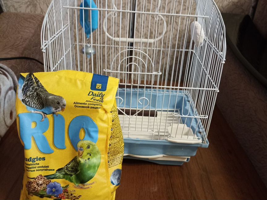 Клетка для волнистого попугая и корм в подарок 1кг
