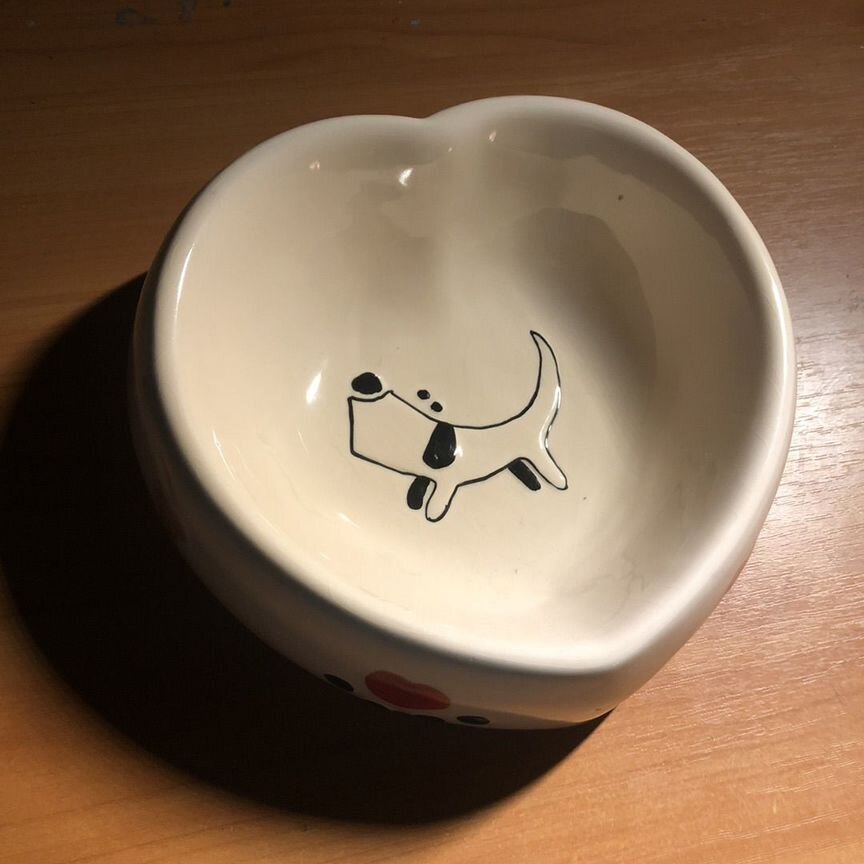 Кормушка Собачье сердце. Керамика