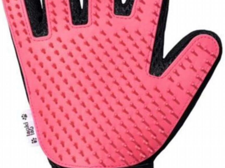 Перчатка для вычесывания шерсти