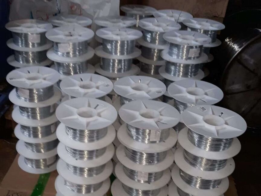 Проволока для электропастуха 1,2 мм, 1000 м, оцинк