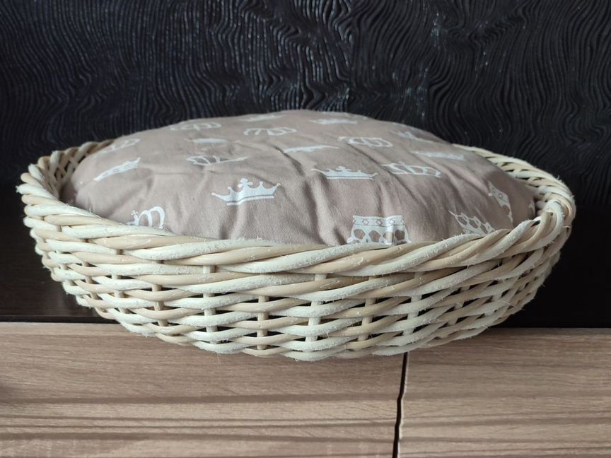 Лежанка для животных из ротанга